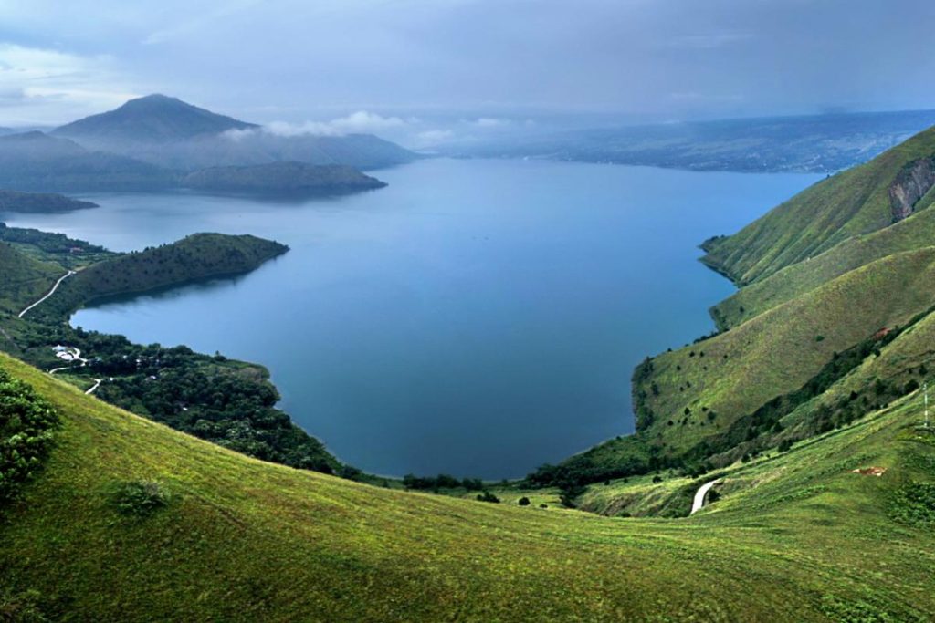 7 Fascinating Facts About the Majestic Lake Toba